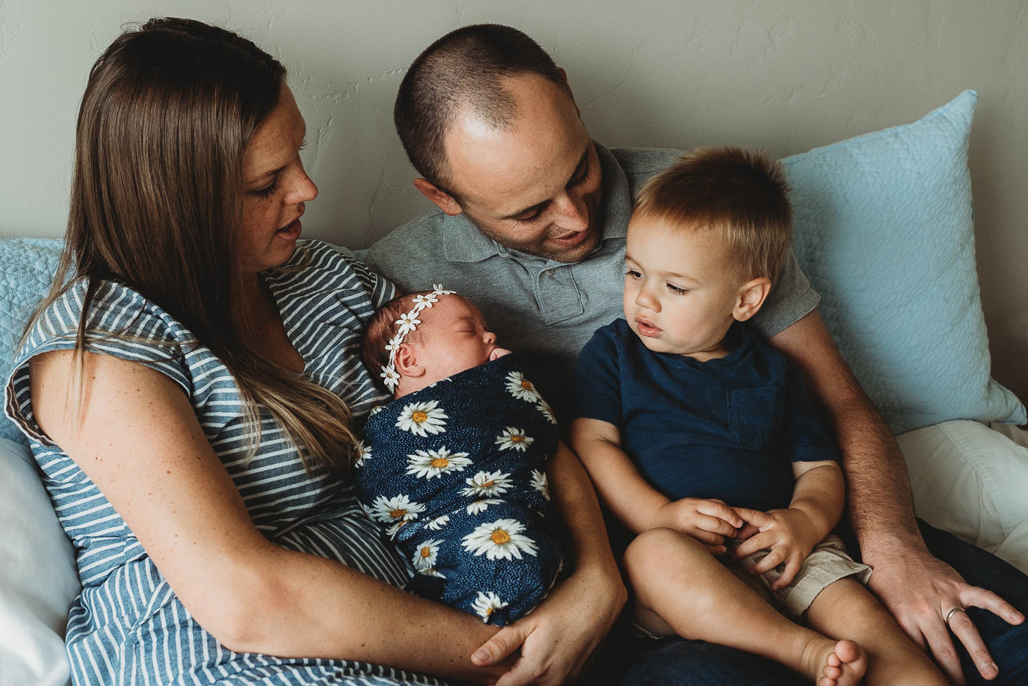 3 Tips for a Beautiful Indoor Lifestyle Photography Session | Micah ...